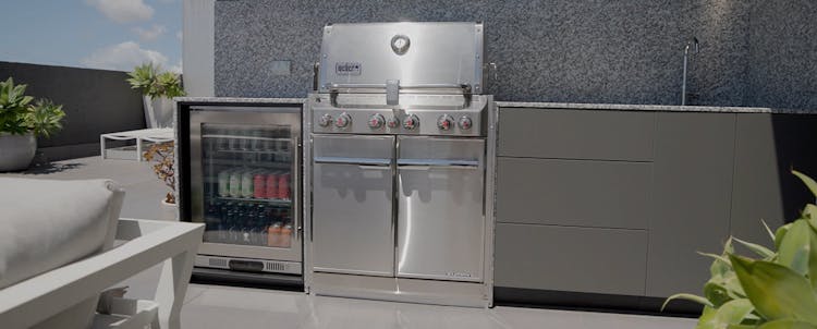 Ready for an outdoor kitchen design consultation? | News | Weber BBQ