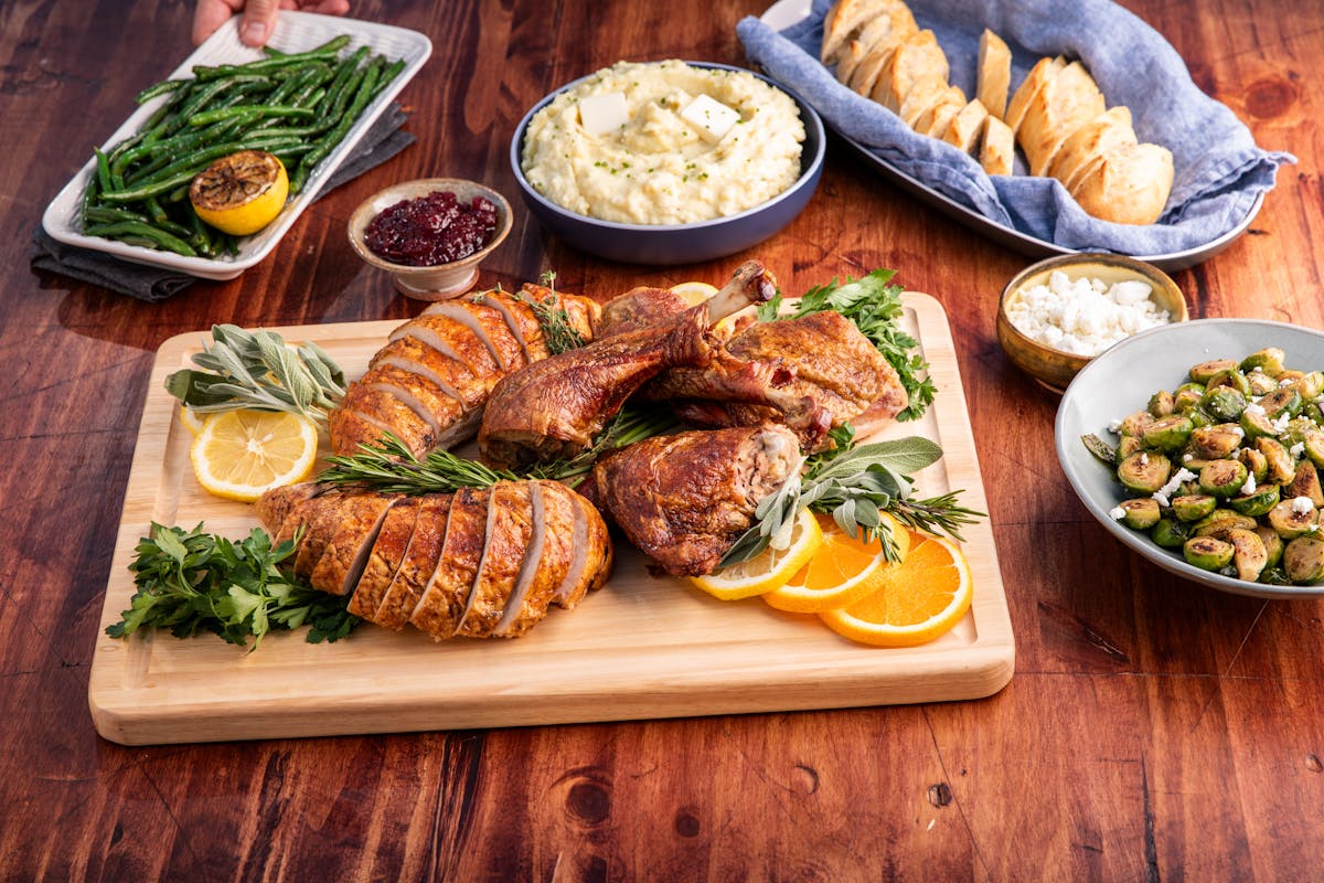 Grilling the Perfect Thanksgiving Turkey: Setup, Prep, and Monitoring ...