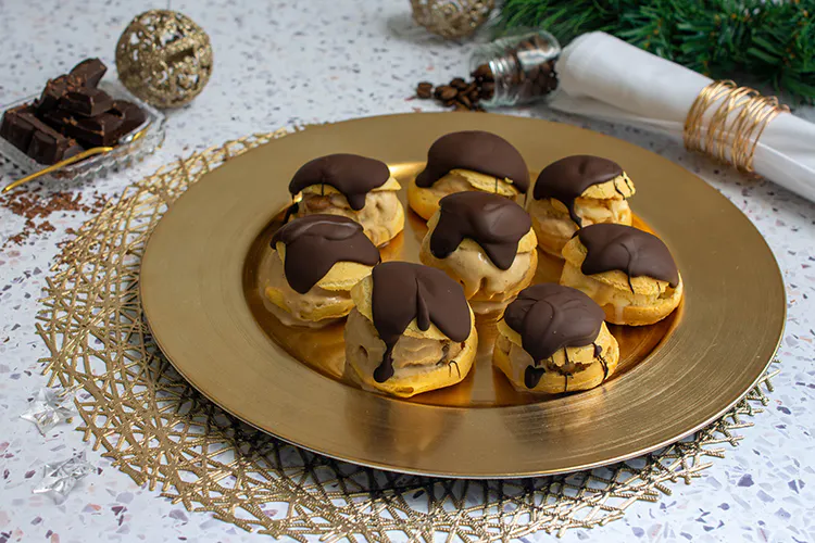 Profiterole Ice Cream Bombs | Desserts Recipes | Weber BBQ